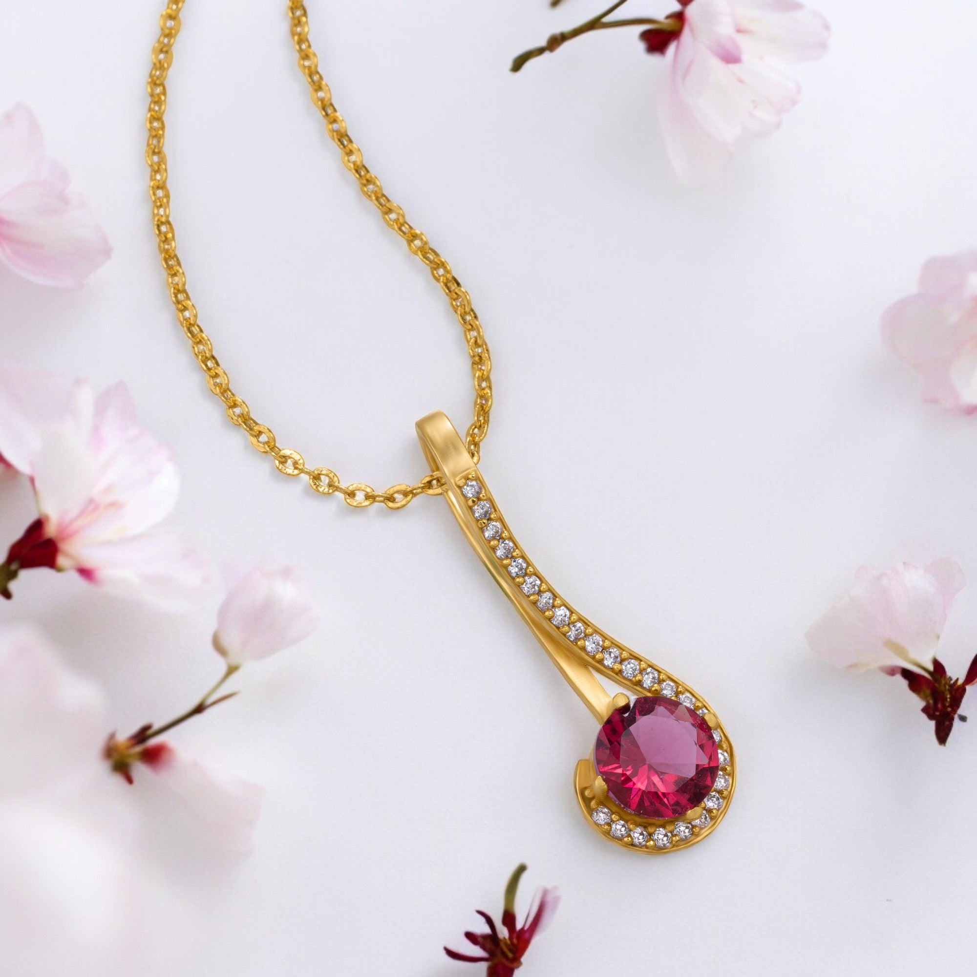 Golden Necklace with a Stone and Diamonds – sorellii