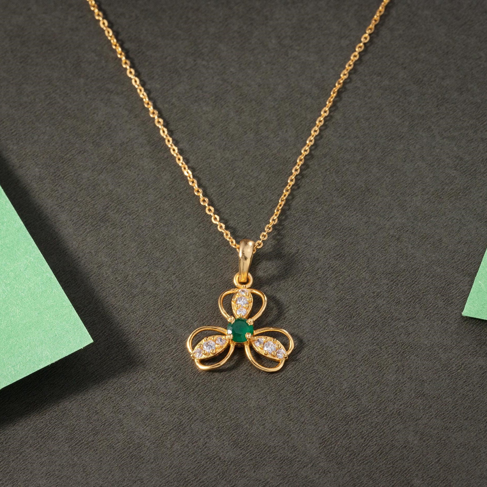 Necklace :Explore Elegance with Sorellii's Pendant Chains – SORELLII